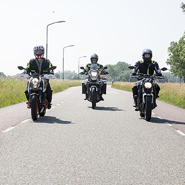 Autorijschool Johan Bos rijlessen Nijmegen|Cuijk|Boxmeer